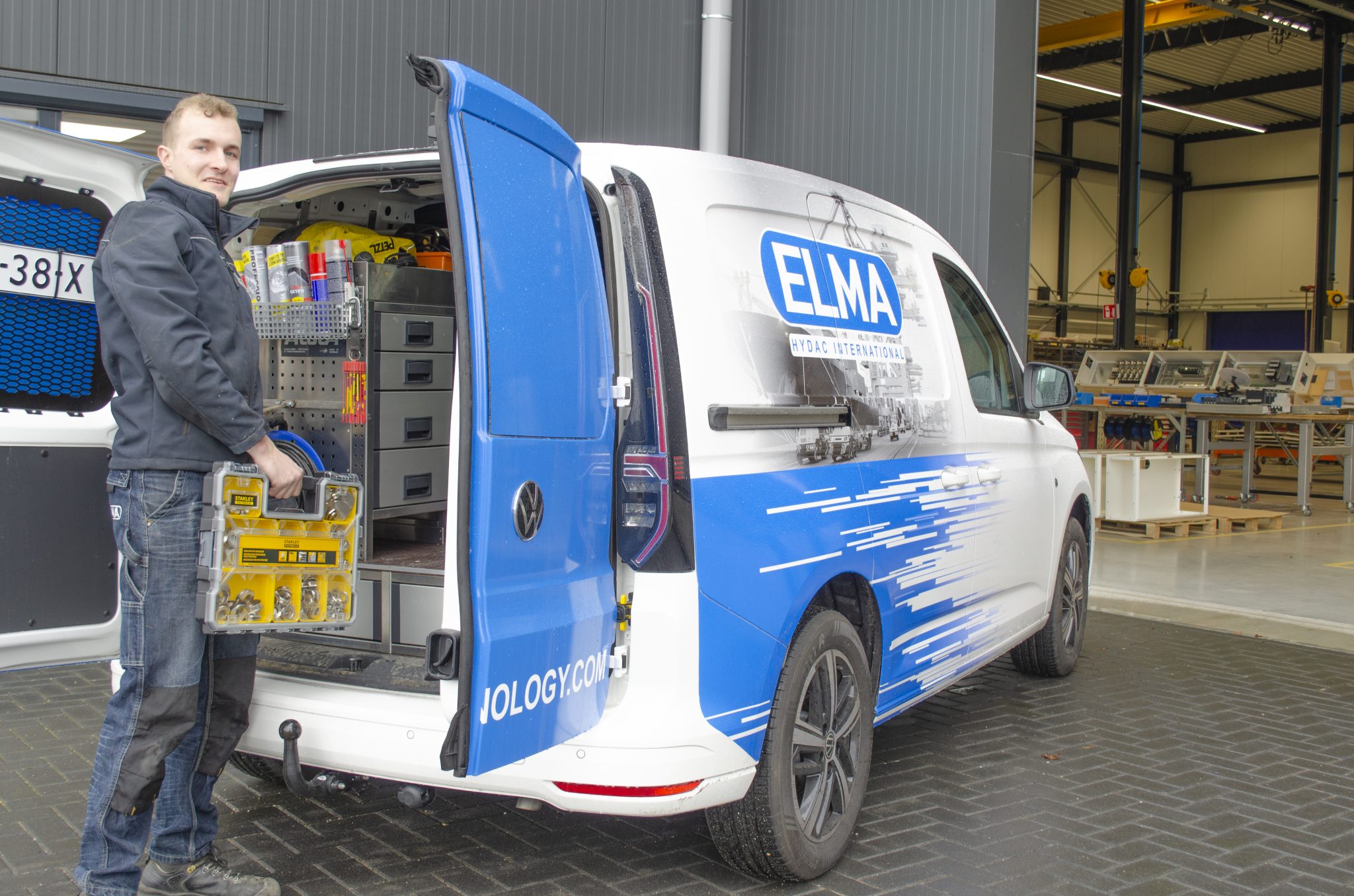 Elma - dé partner in elektrische aandrijf- en besturingstechniek.